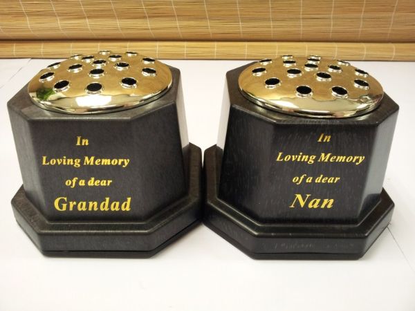 n Loving Memory Black Grave Memorial Pot - For All Relations